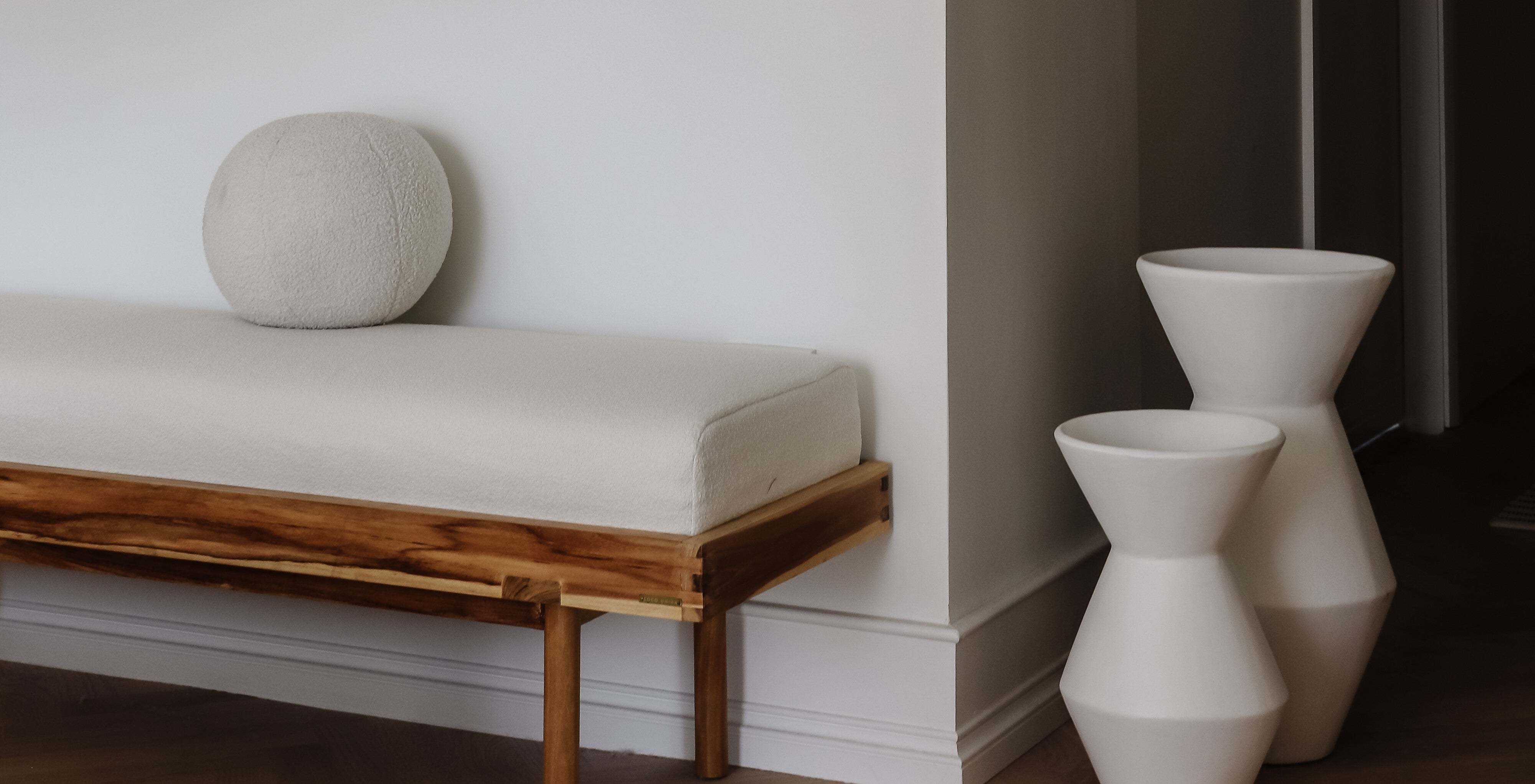 Benches & Bench Seats – Coco Unika