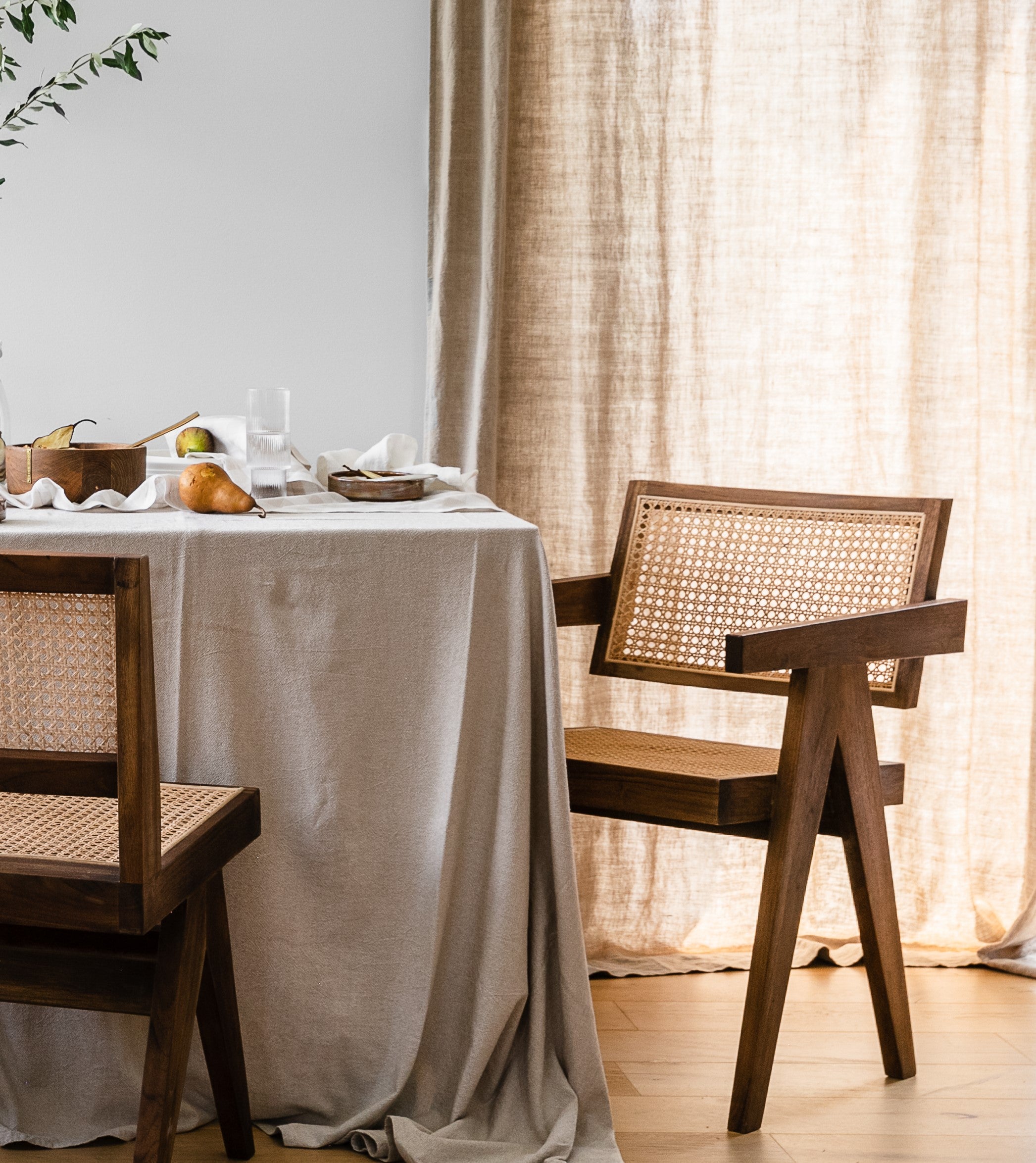 Dining – Coco Unika